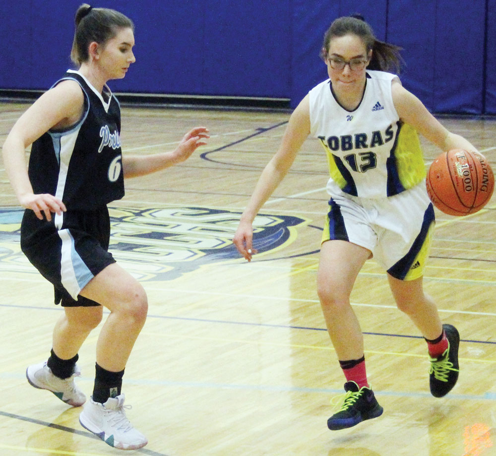 Cobras lose two games | Claresholm Local Press